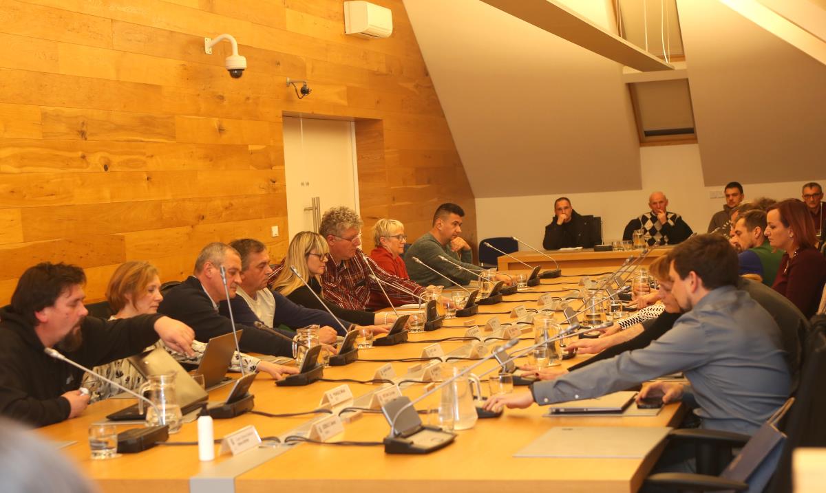 1. konstitutivna seja - cerknica.si